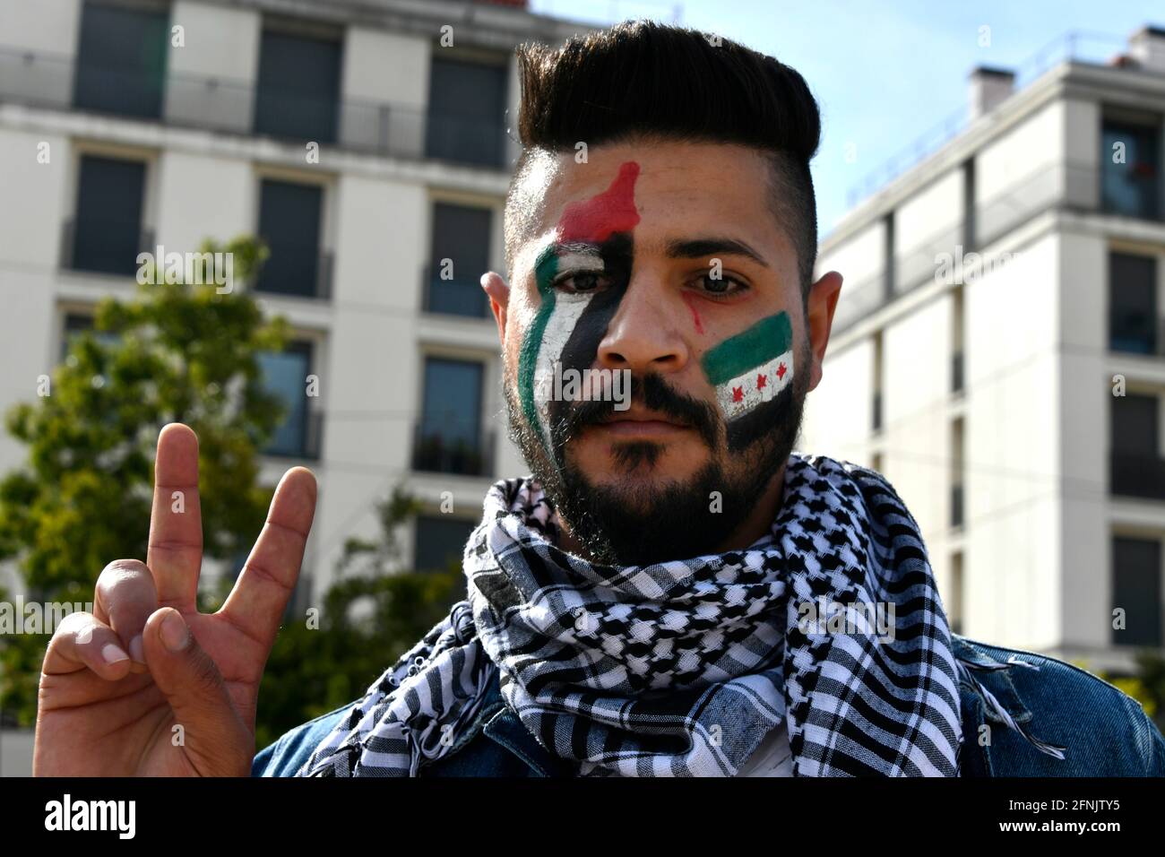 Palestine flag face paint hi-res stock photography and images - Alamy