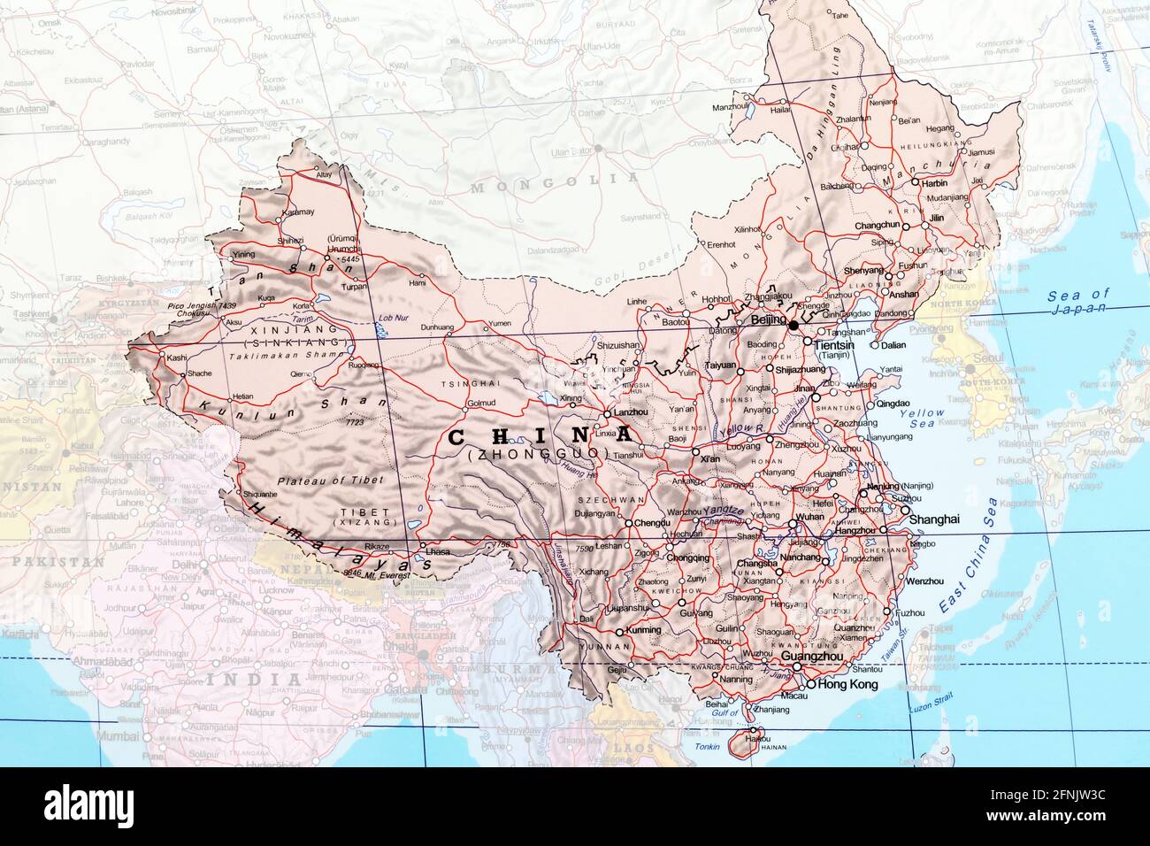 Map of China highlighted from the outline Stock Photo - Alamy