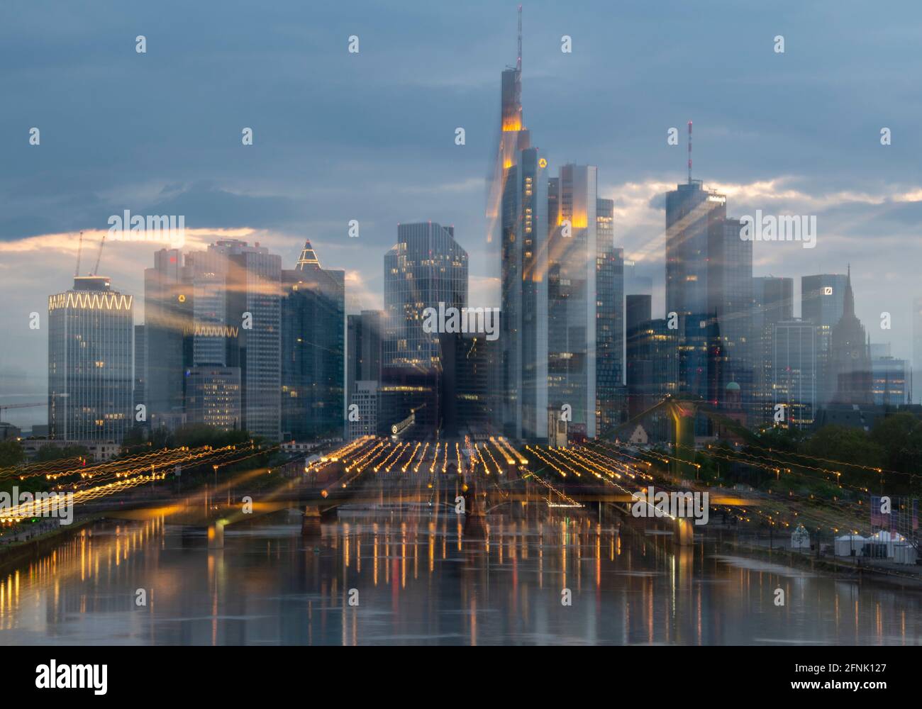 Skyscraper wind effect hi-res stock photography and images - Alamy