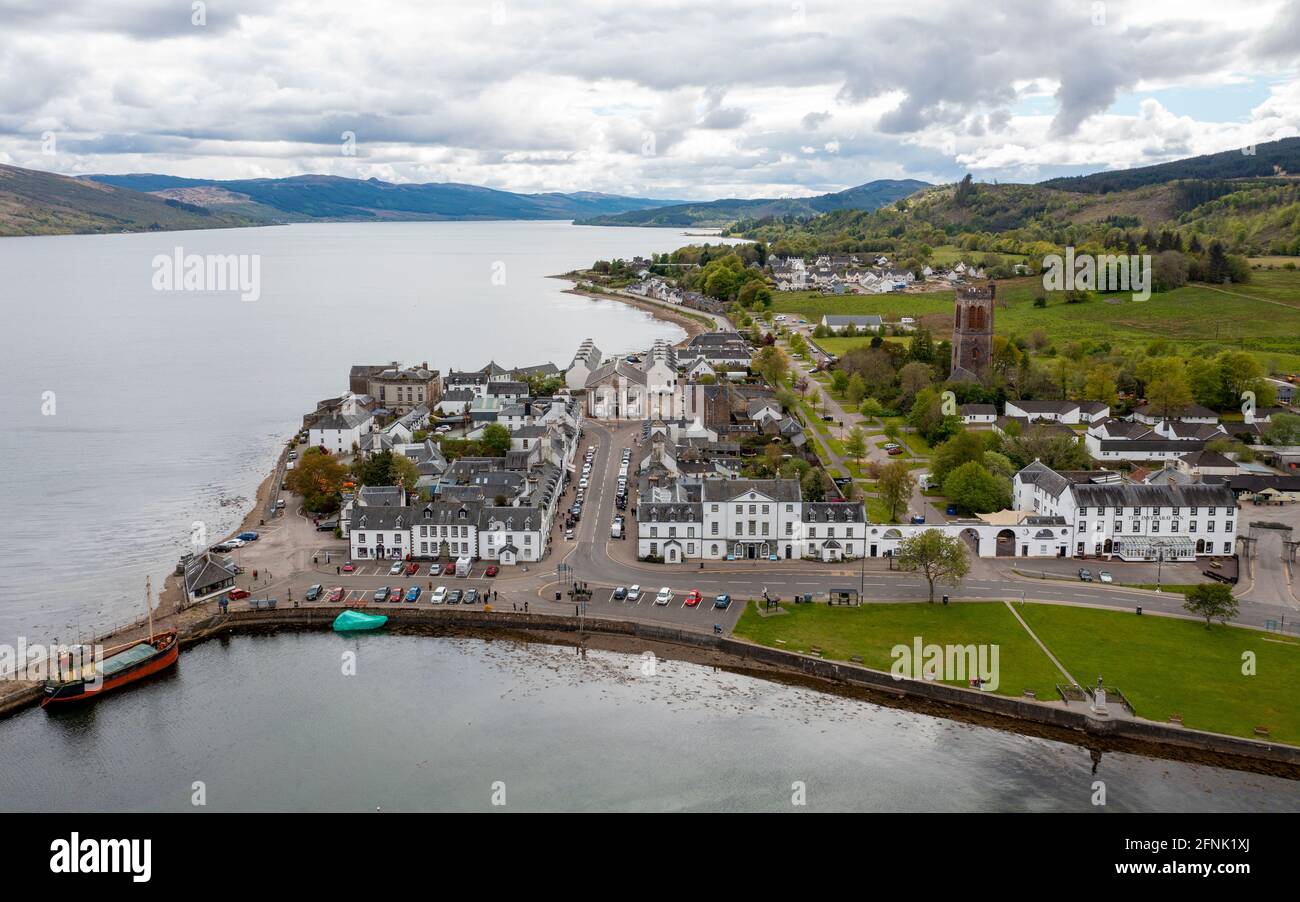 Aerial view of Inveraray town centre on the shores of Loch Fyne, Argyll ...