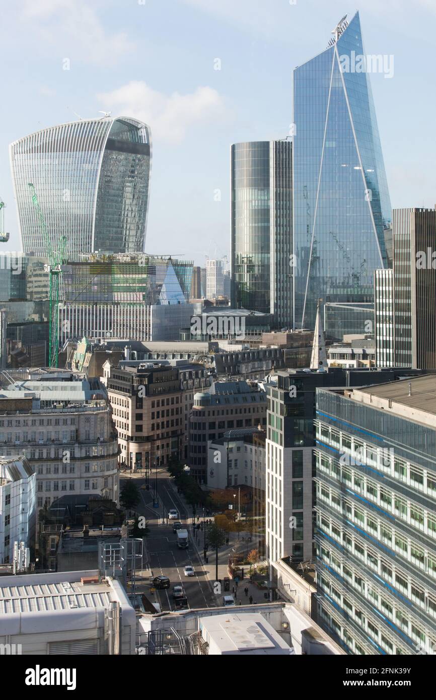 London skyline apartment window hi-res stock photography and images - Alamy