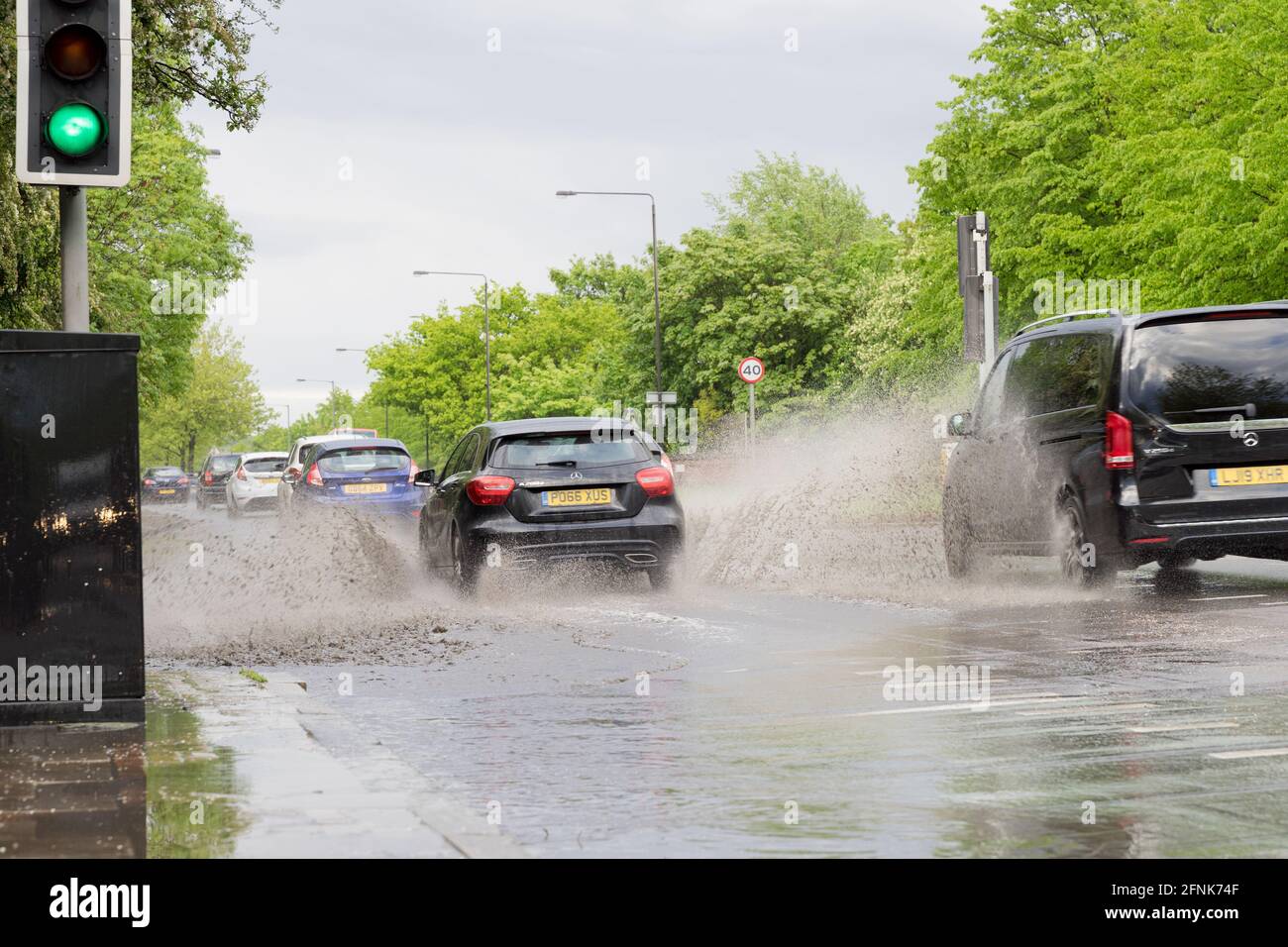 rush hour traffic makes Splash from flash flood on south circular road ...