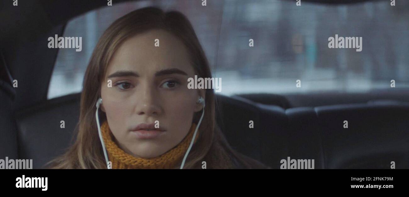 SEANCE, Suki Waterhouse, 2021. © RLJE Films /Courtesy Everett ...