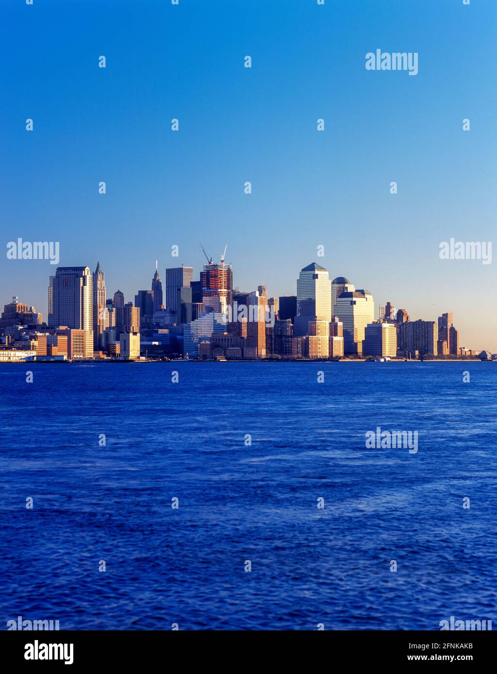 2004 HISTORICAL DOWNTOWN SKYLINE MANHATTAN NEW YORK CITY USA Stock ...