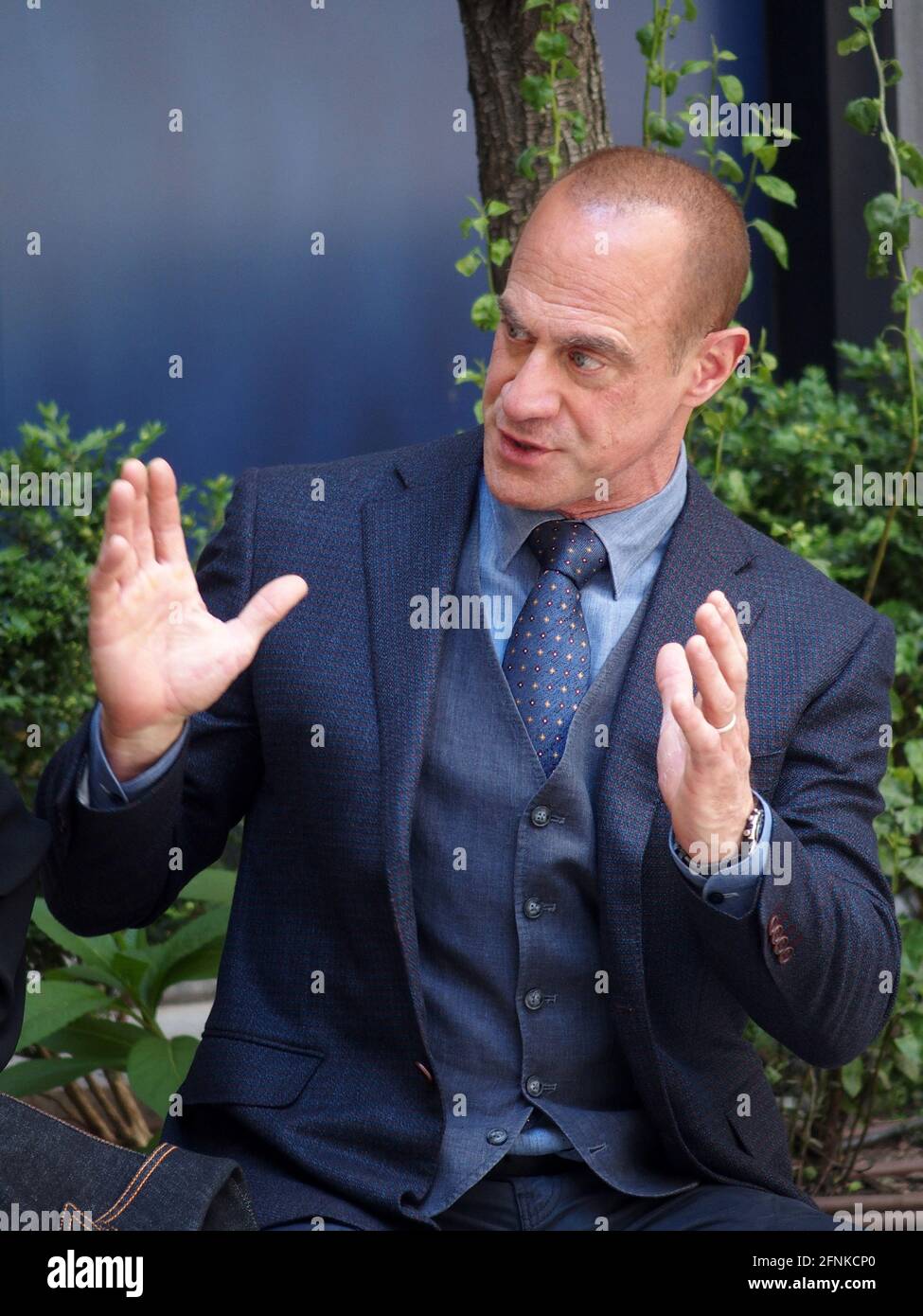 Christopher meloni law and order hi-res stock photography and images ...