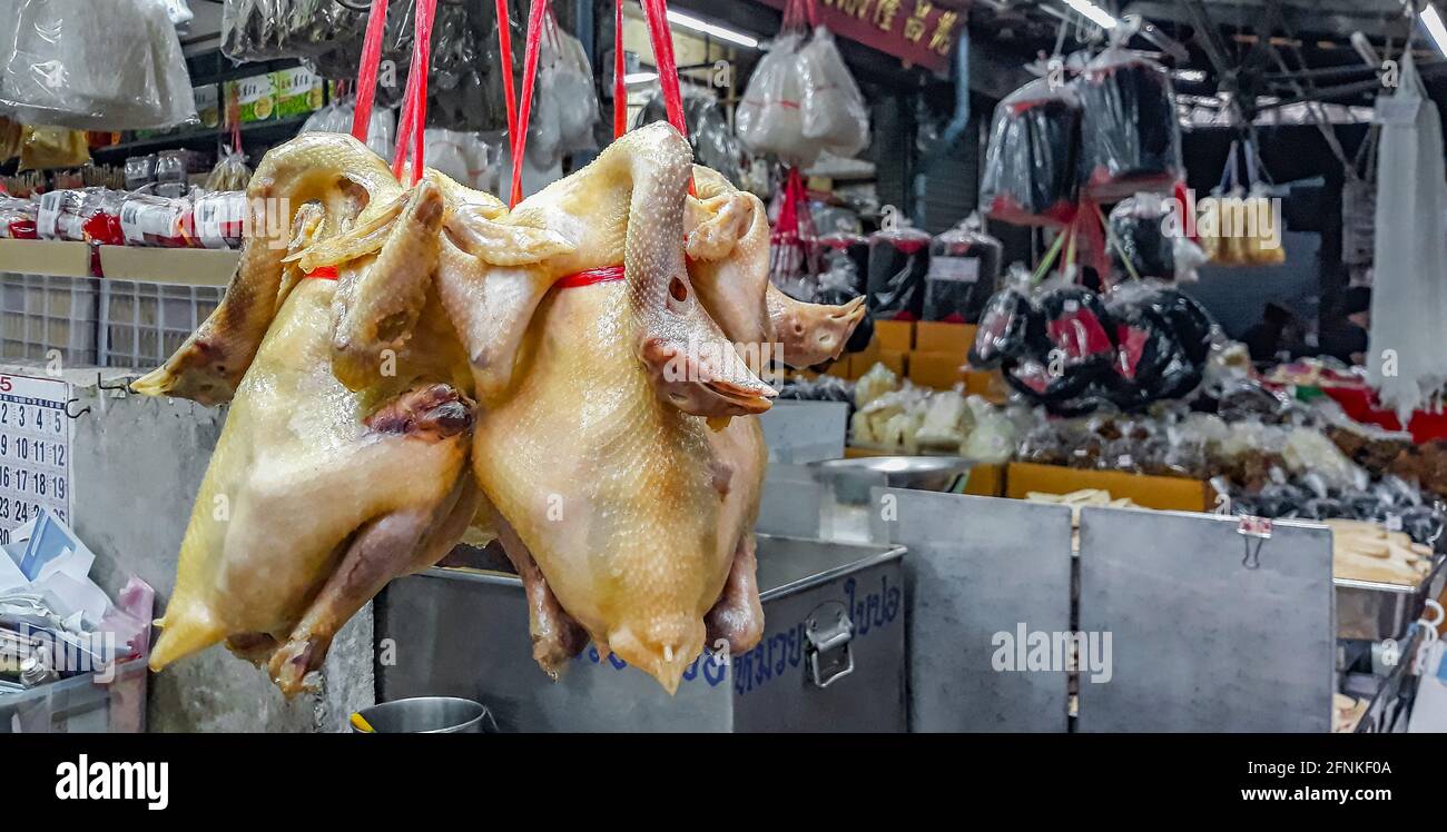 Disgusting unfamiliar Thai food and Chinese cuisine in street food ...