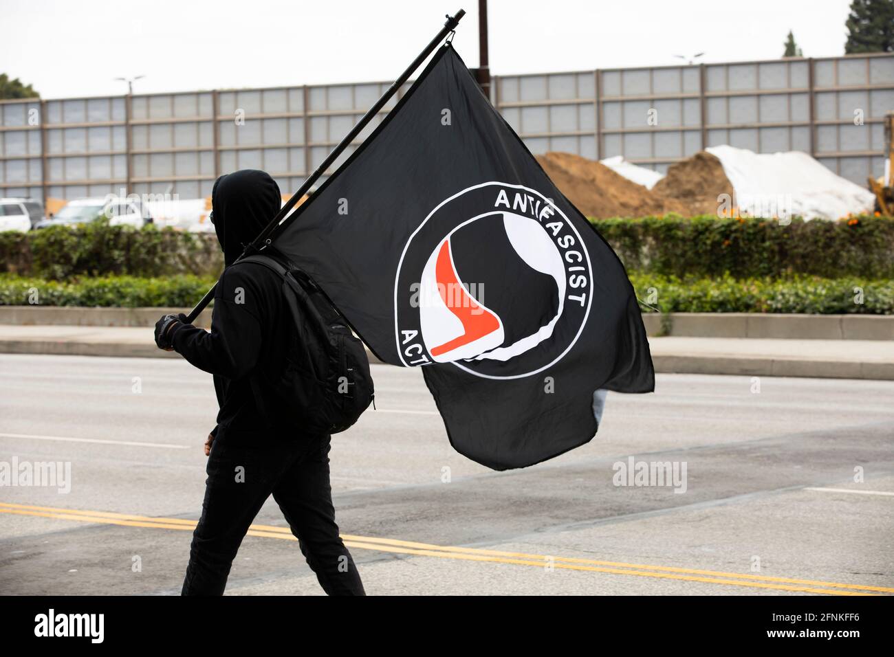 Antifa flag hi-res stock photography and images - Alamy