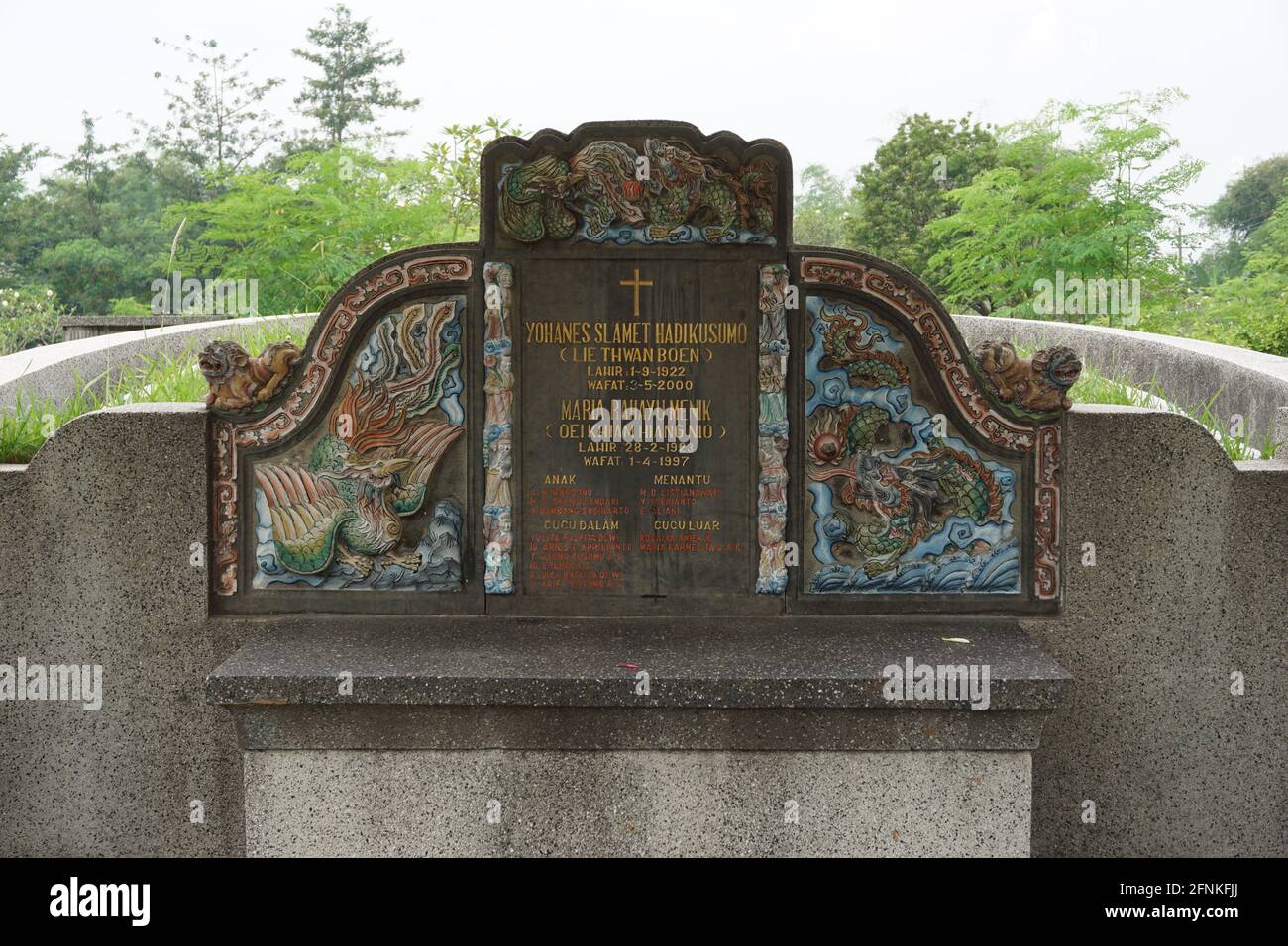 Teochew chinese cemetery hi-res stock photography and images - Alamy