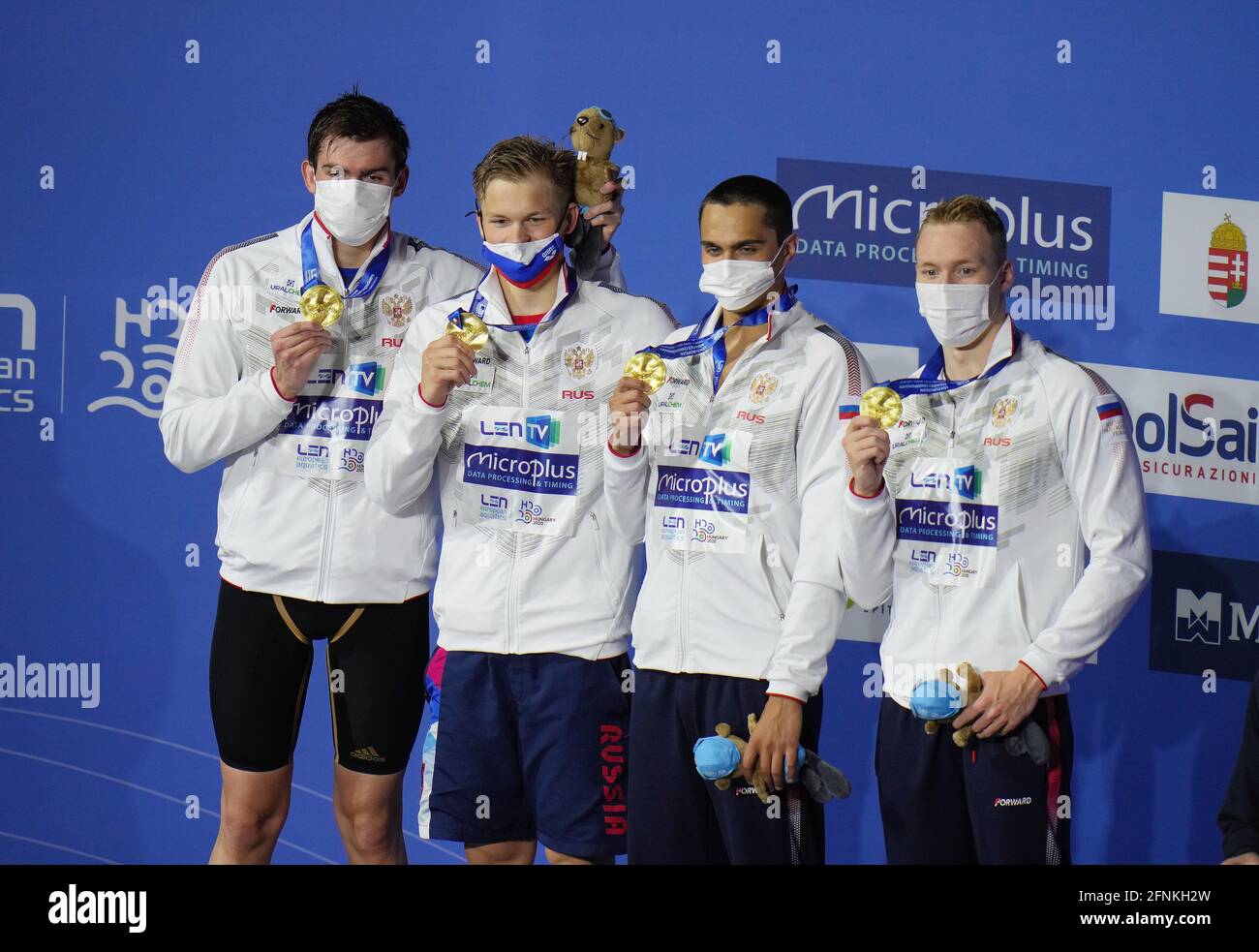 100 meter relay for men hi-res stock photography and images - Alamy