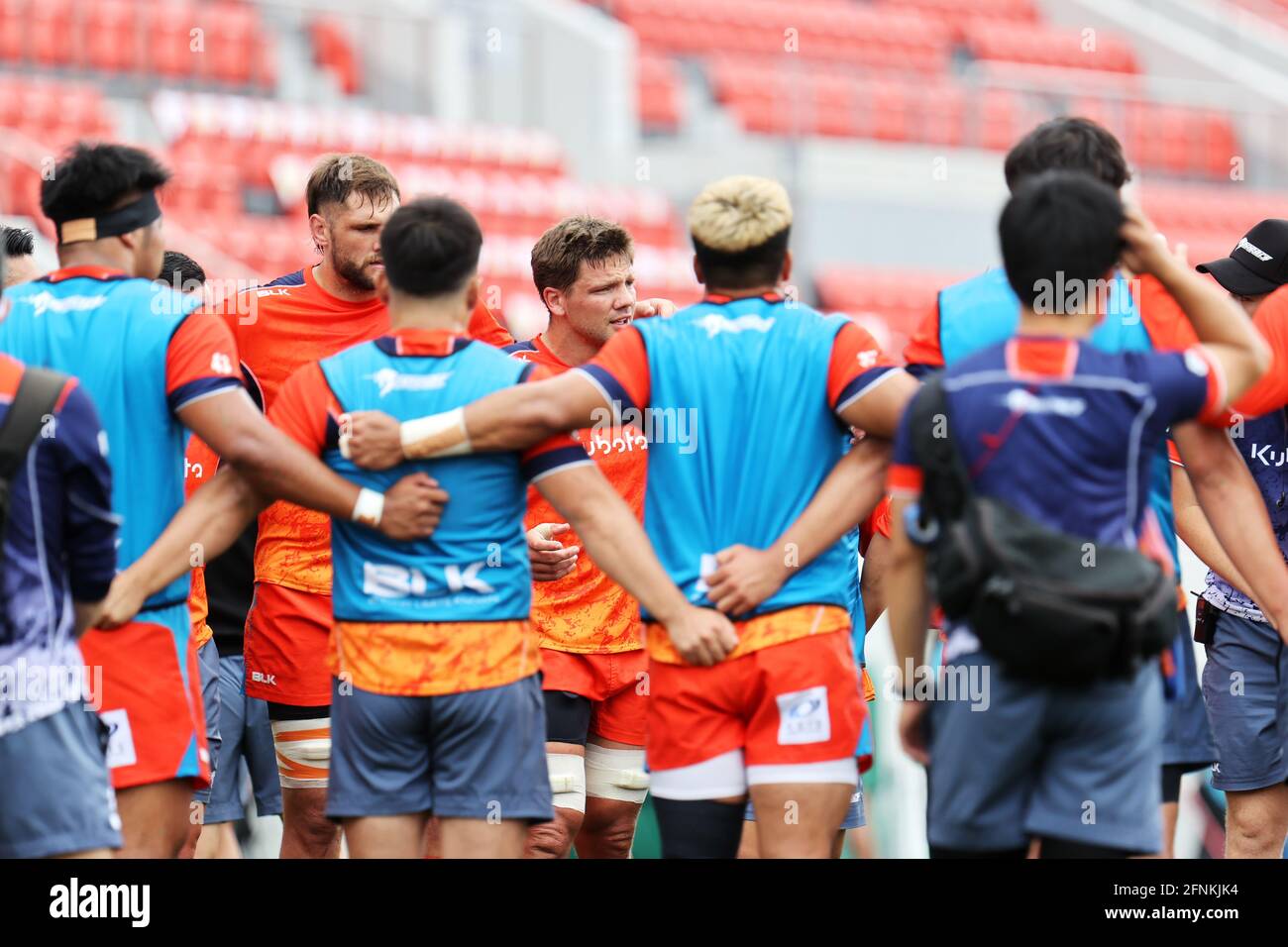 Hanazono Rugby Stadium, Higashi Osaka, Japan. 16th May, 2021. Pieter ...