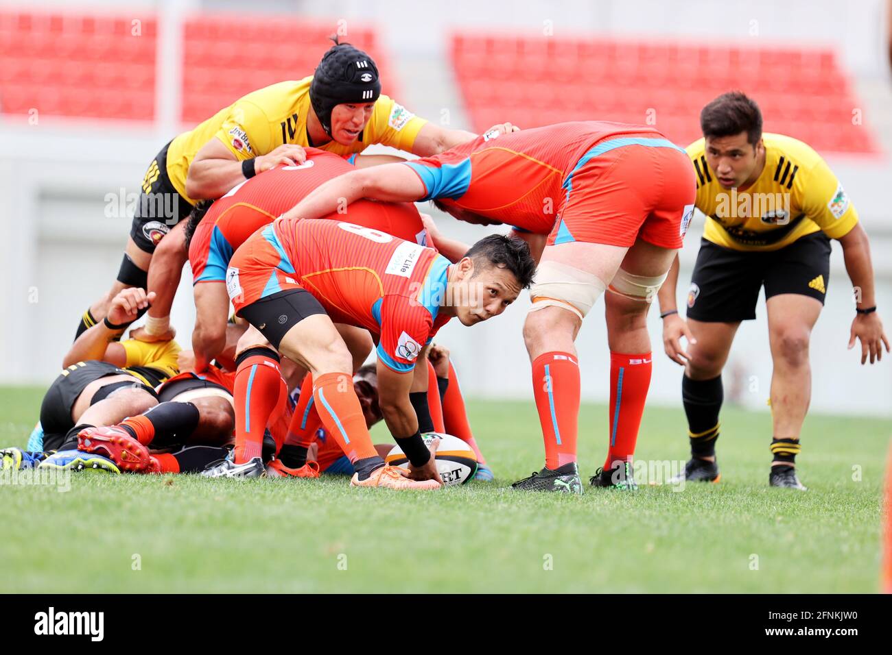 Hanazono Rugby Stadium, Higashi Osaka, Japan. 16th May, 2021. Daisuke ...