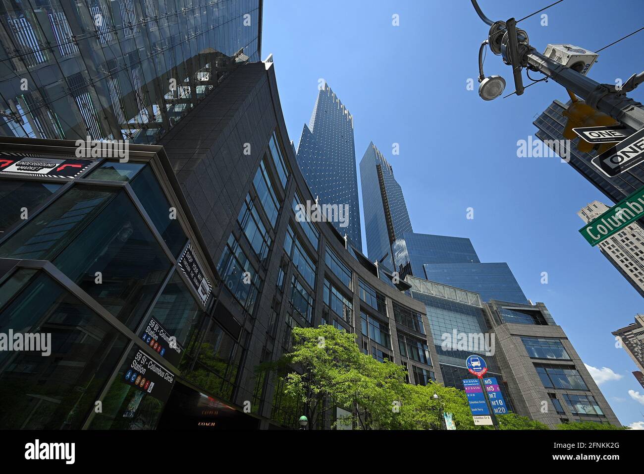 Media Operations Center High Resolution Stock Photography and Images ...