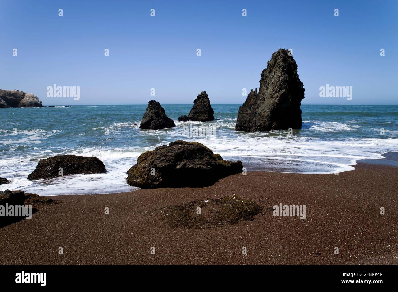 Rodeo beach hi-res stock photography and images - Alamy