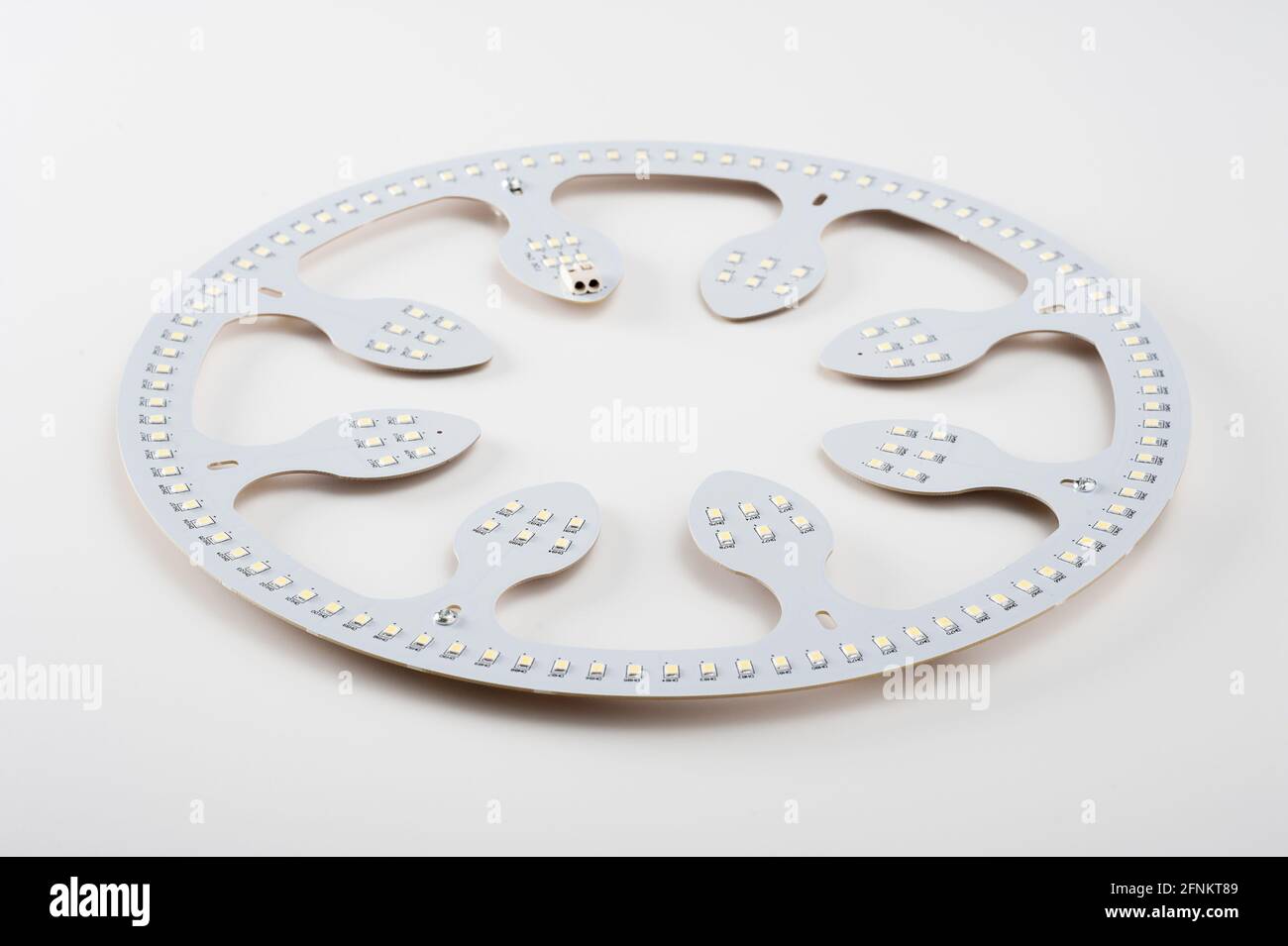 The energy saving LED ceiling light used to replace fluorescent tube ...