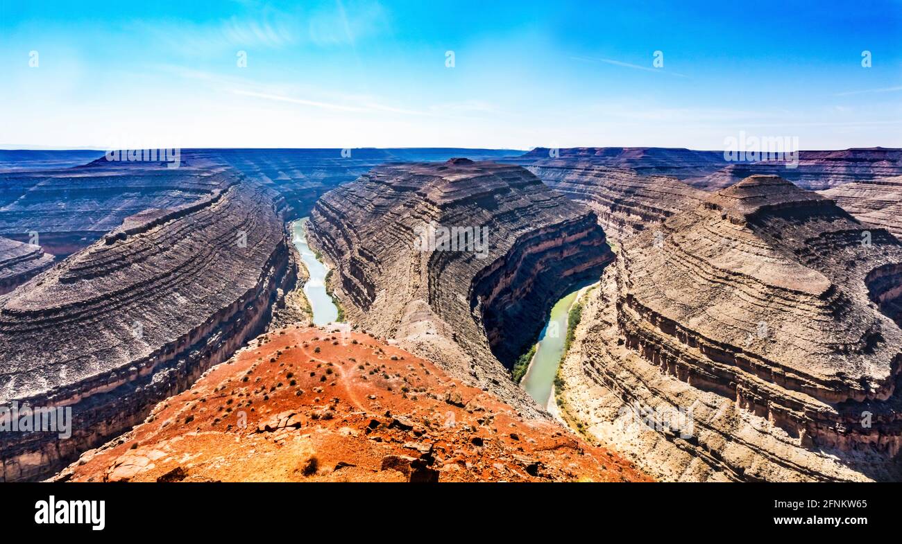 Great Goosenecks Three Entrenched Meanders San Juan River Meaders Rock ...