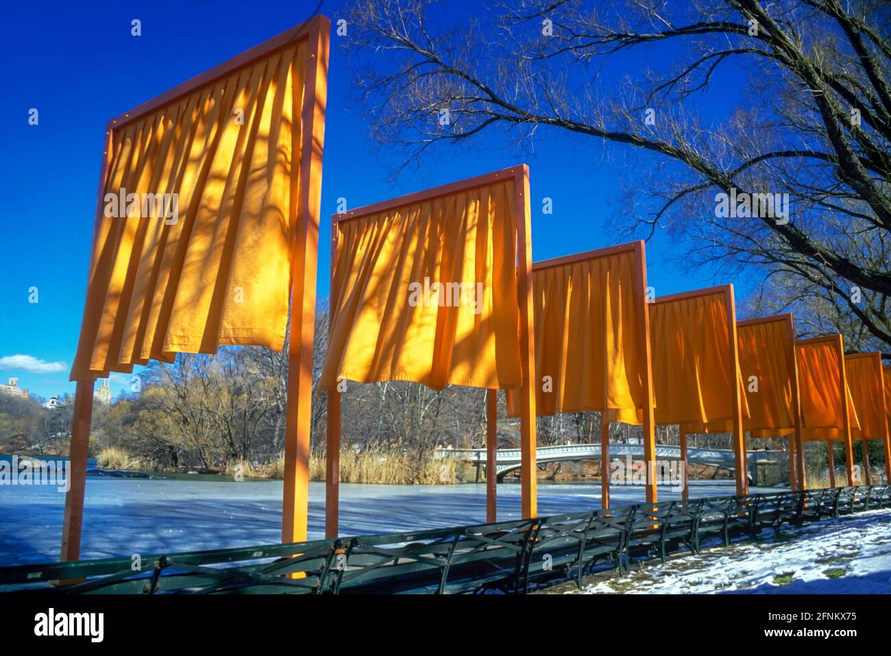 2005 HISTORICAL THE GATES ART INSTALLATION (©CHRISTO & JEANNE CLAUDE ...