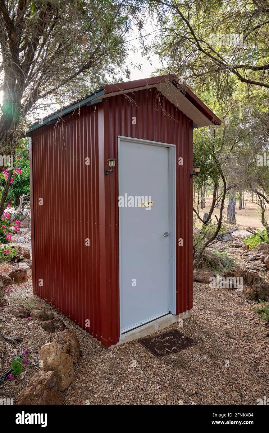 Outside Toilet Garden High Resolution Stock Photography and Images - Alamy