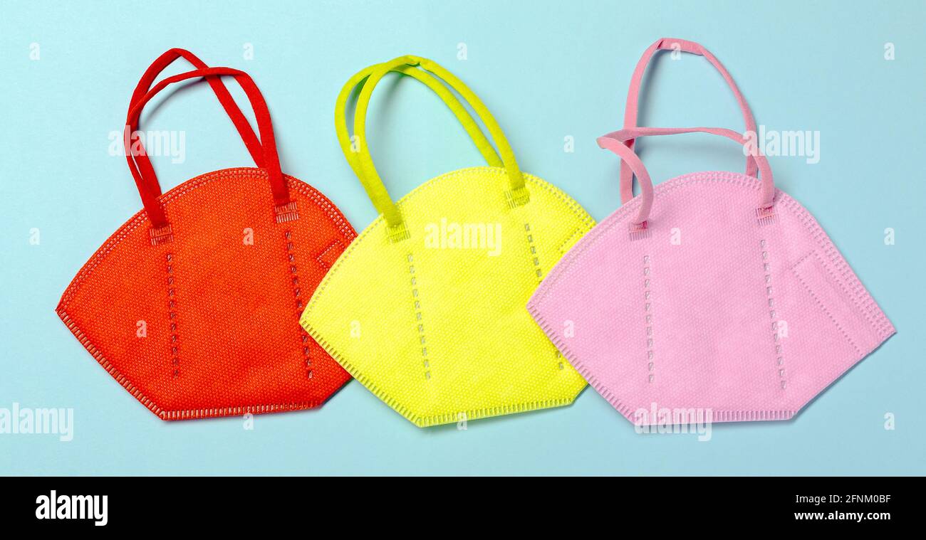 Pandemic mapping hi-res stock photography and images - Alamy