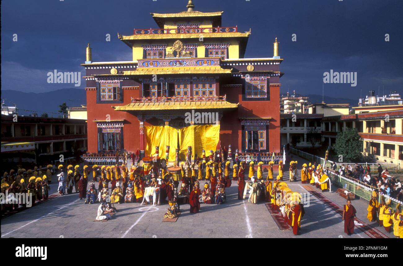 Losar tibet hi-res stock photography and images - Alamy