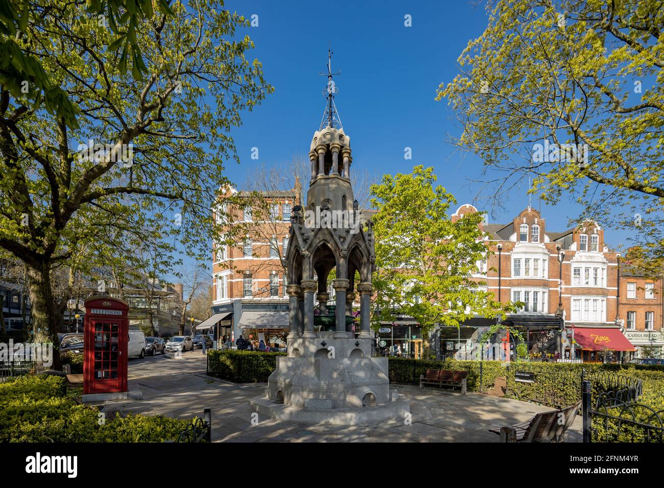 Hampstead high street cafe hi-res stock photography and images - Alamy