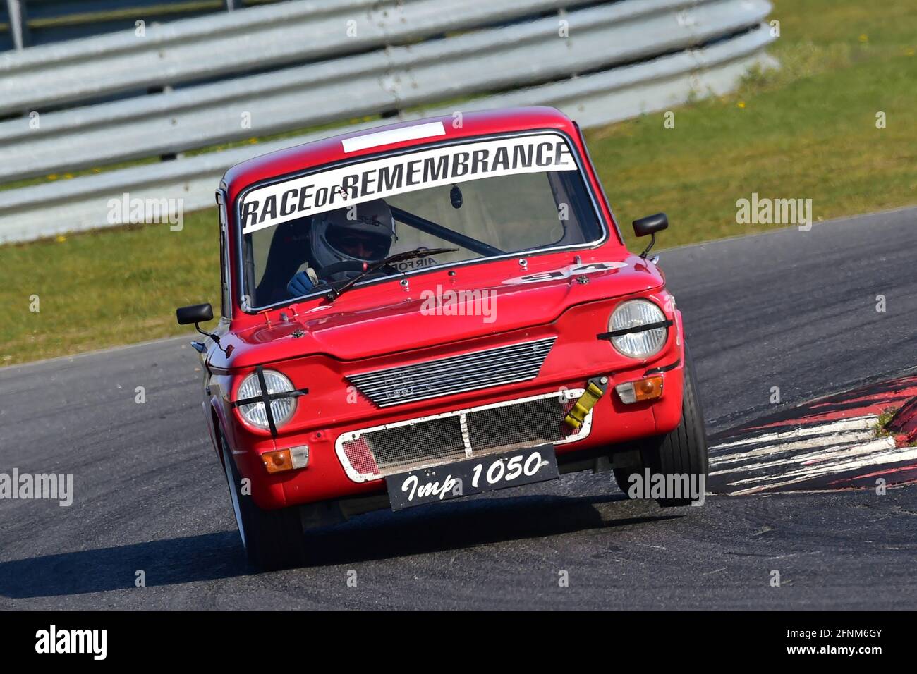 Singer car club hi-res stock photography and images - Alamy