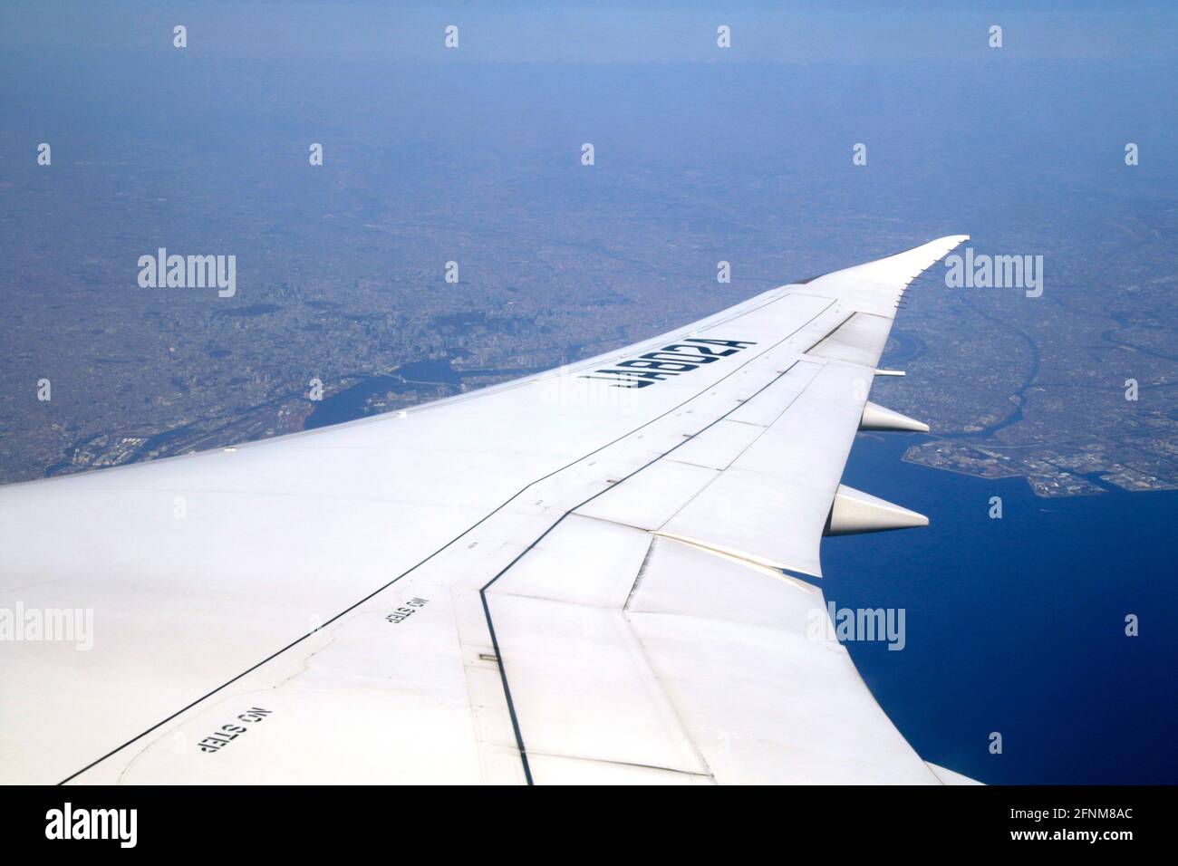 ANA Boeing787 aerial view of the wing Stock Photo - Alamy