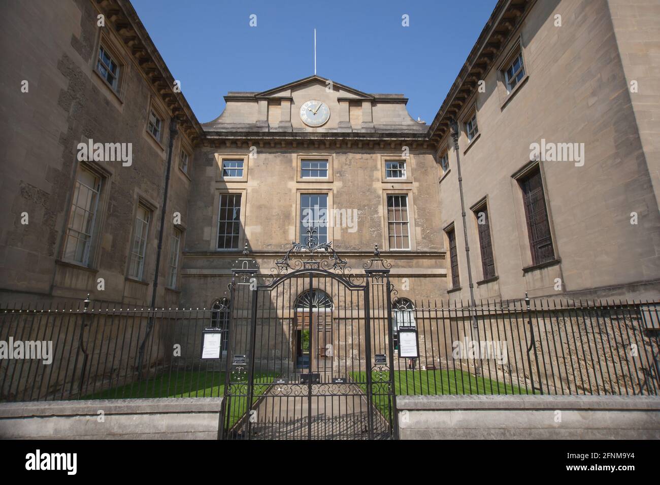 Worcester College in Oxford, part of The Oxford University in the UK ...