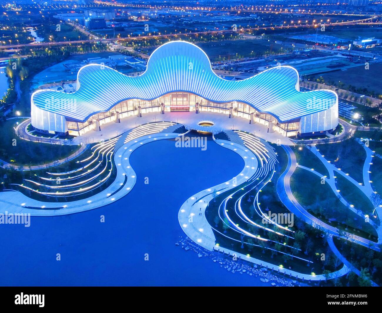 Nantong, Nantong, China. 17th May, 2021. On May 17, 2021, the beautiful ...