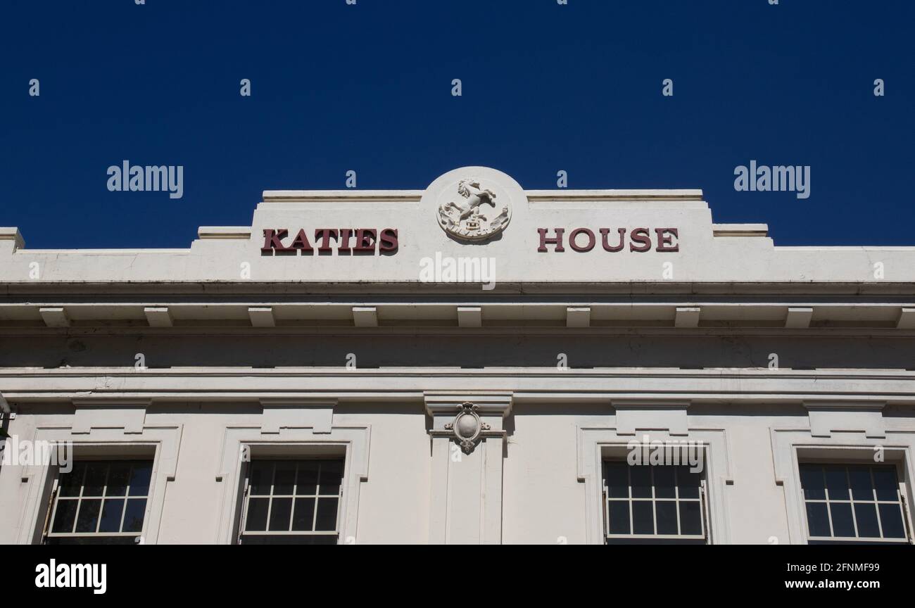 Victorian roofline hi-res stock photography and images - Alamy