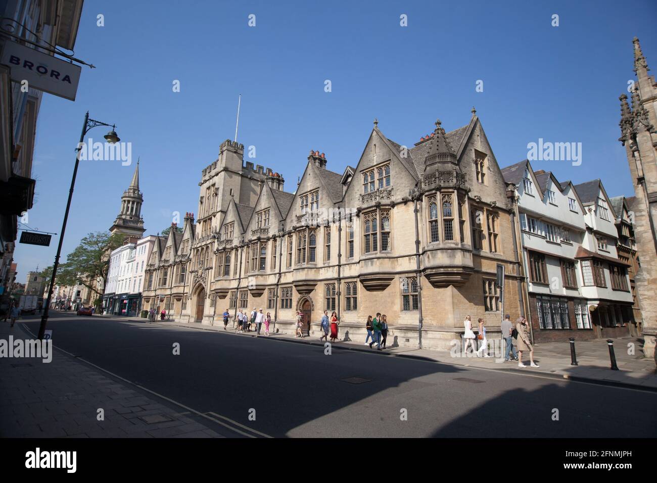 Brasenose college and the high street hi-res stock photography and ...