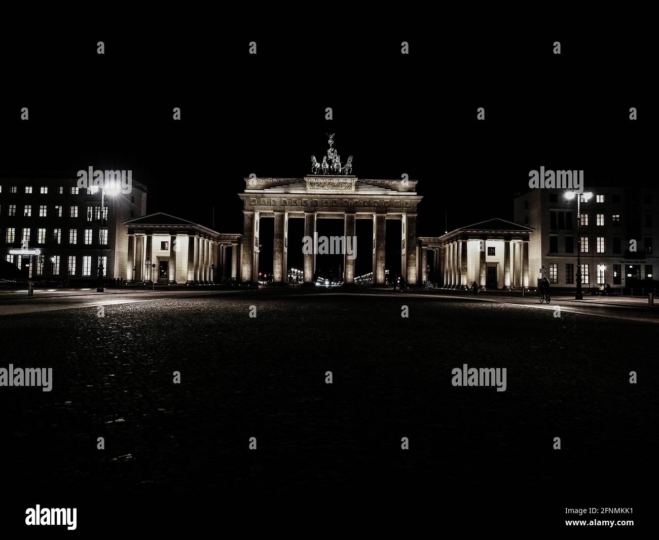 22 February 2021, Berlin: The Brandenburg Gate is one of the city's ...