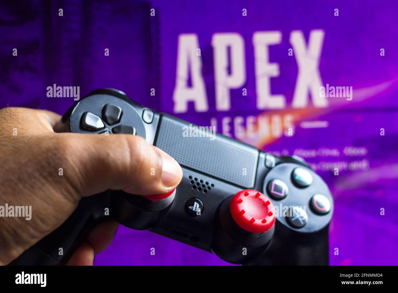 Apex legends logo hi-res stock photography and images - Alamy