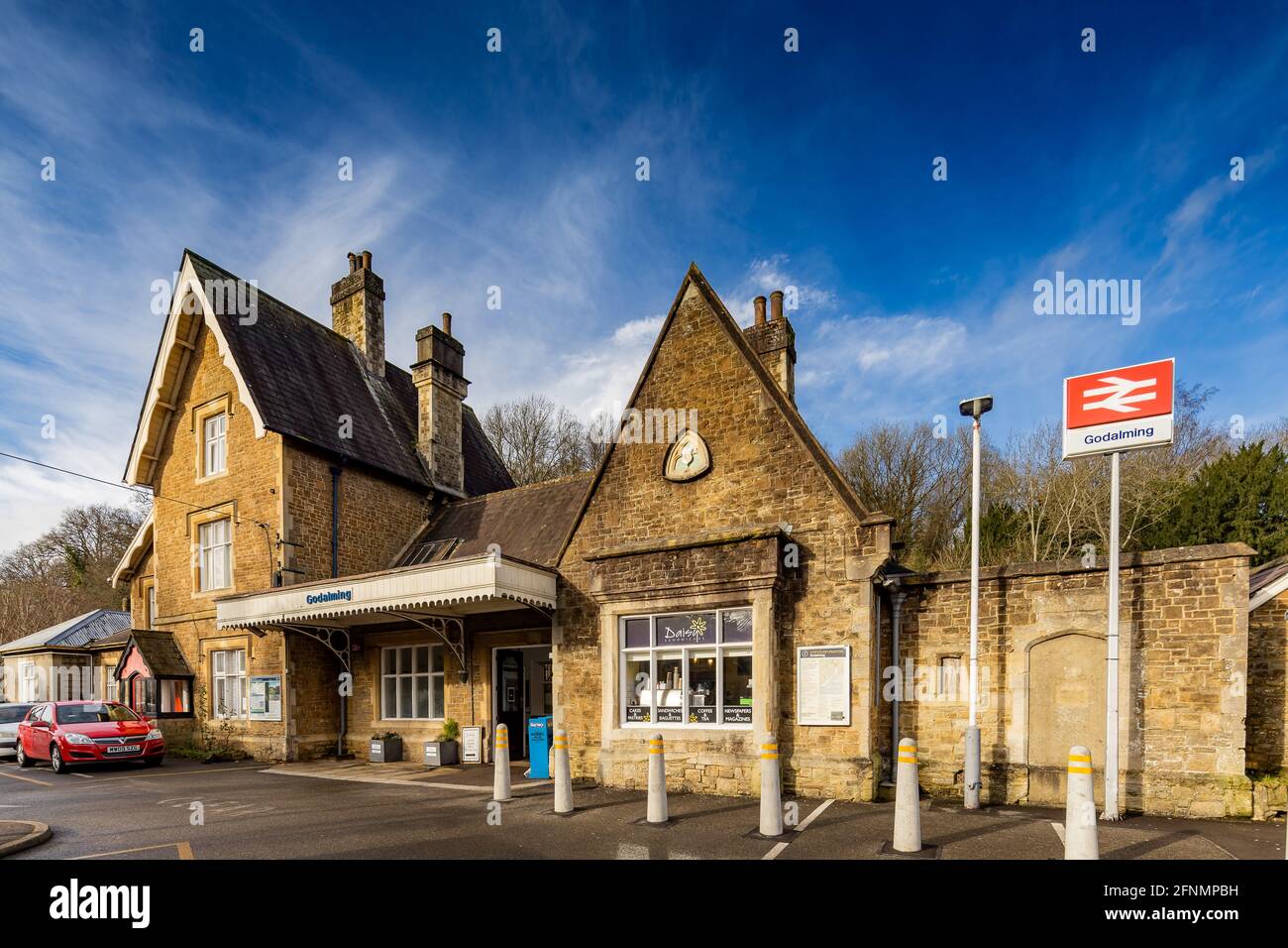 Farncombe boat house hi-res stock photography and images - Alamy