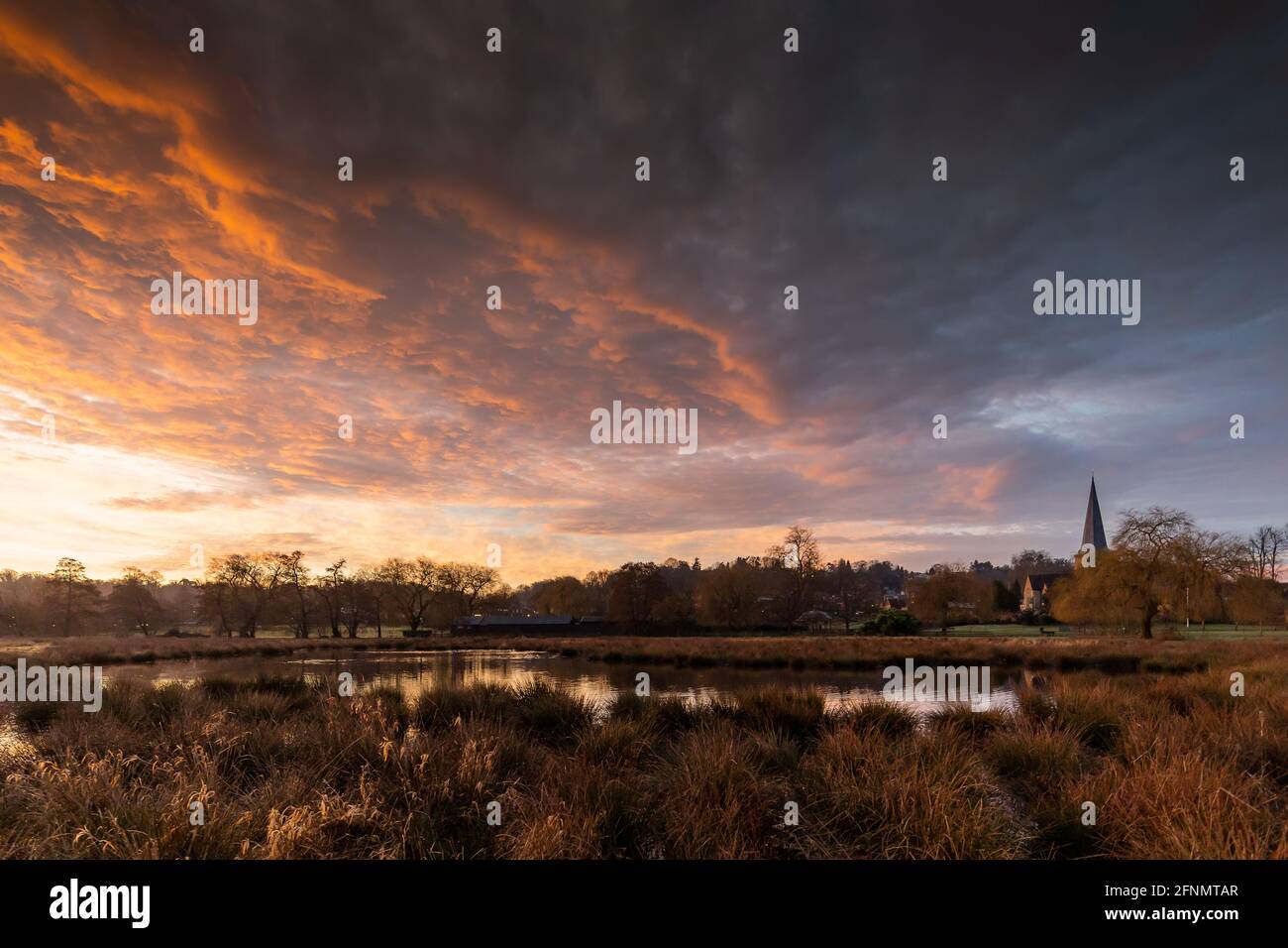 Godmaling High Street High Resolution Stock Photography and Images - Alamy