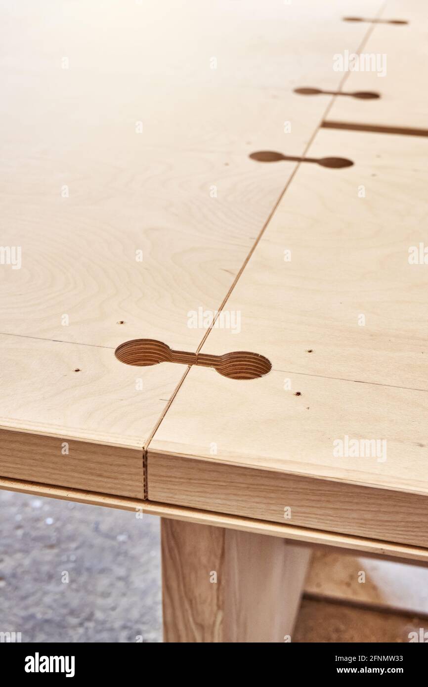 Timber connectors hi-res stock photography and images - Alamy