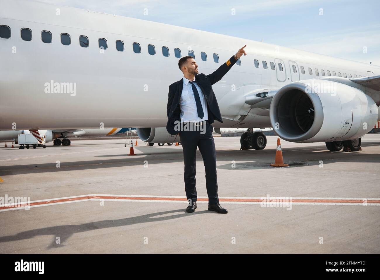 Man pointing towards sky hi-res stock photography and images - Alamy