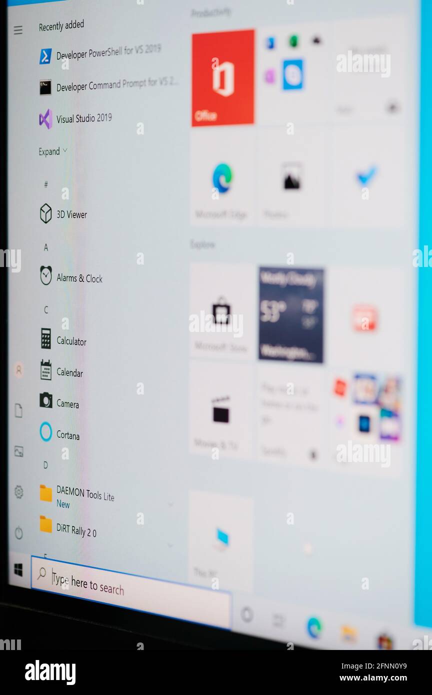 Microsoft windows 10 desktop background hi-res stock photography and ...