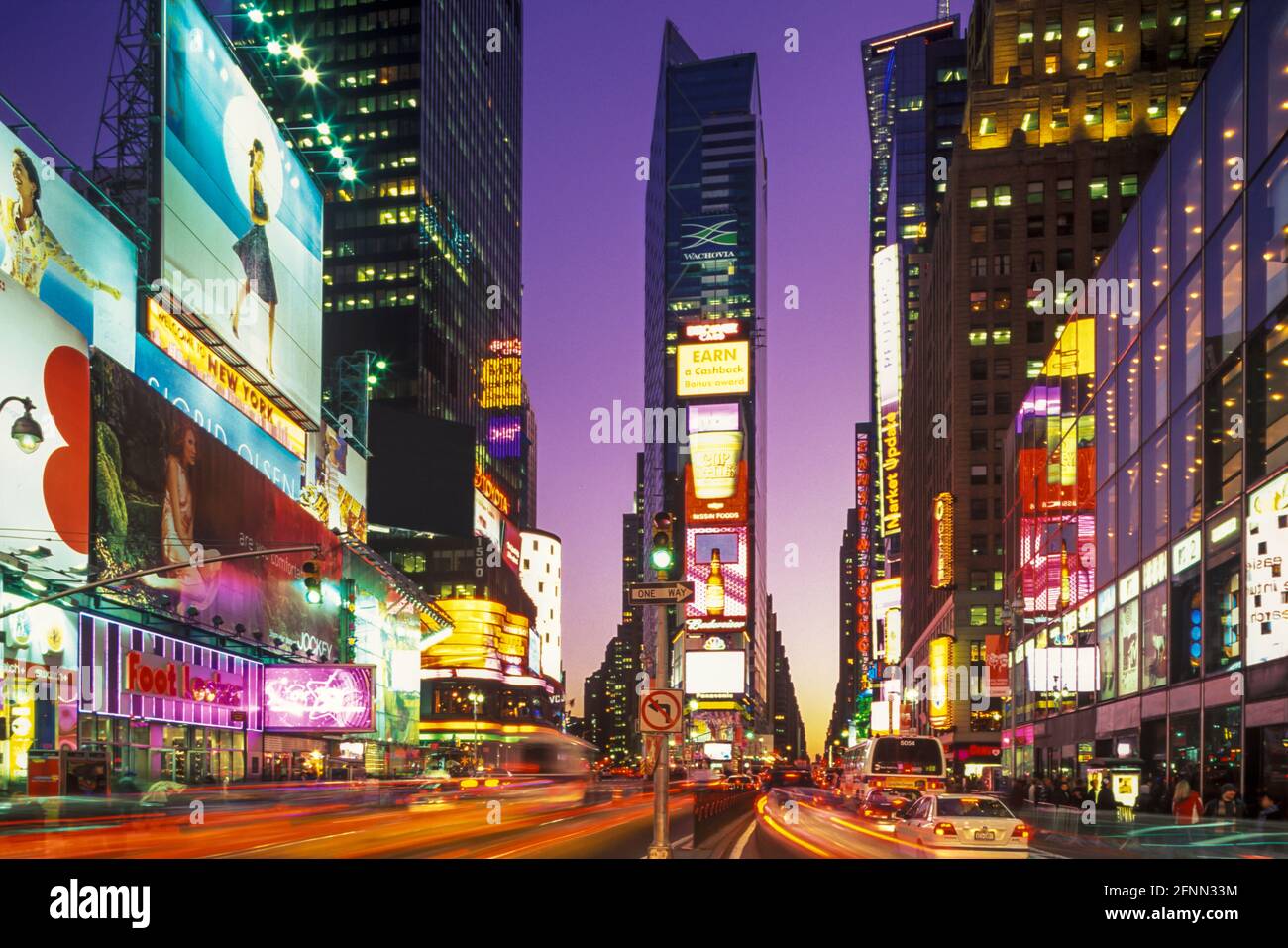 2005 HISTORICAL TIMES SQUARE MANHATTAN NEW YORK CITY USA Stock Photo ...