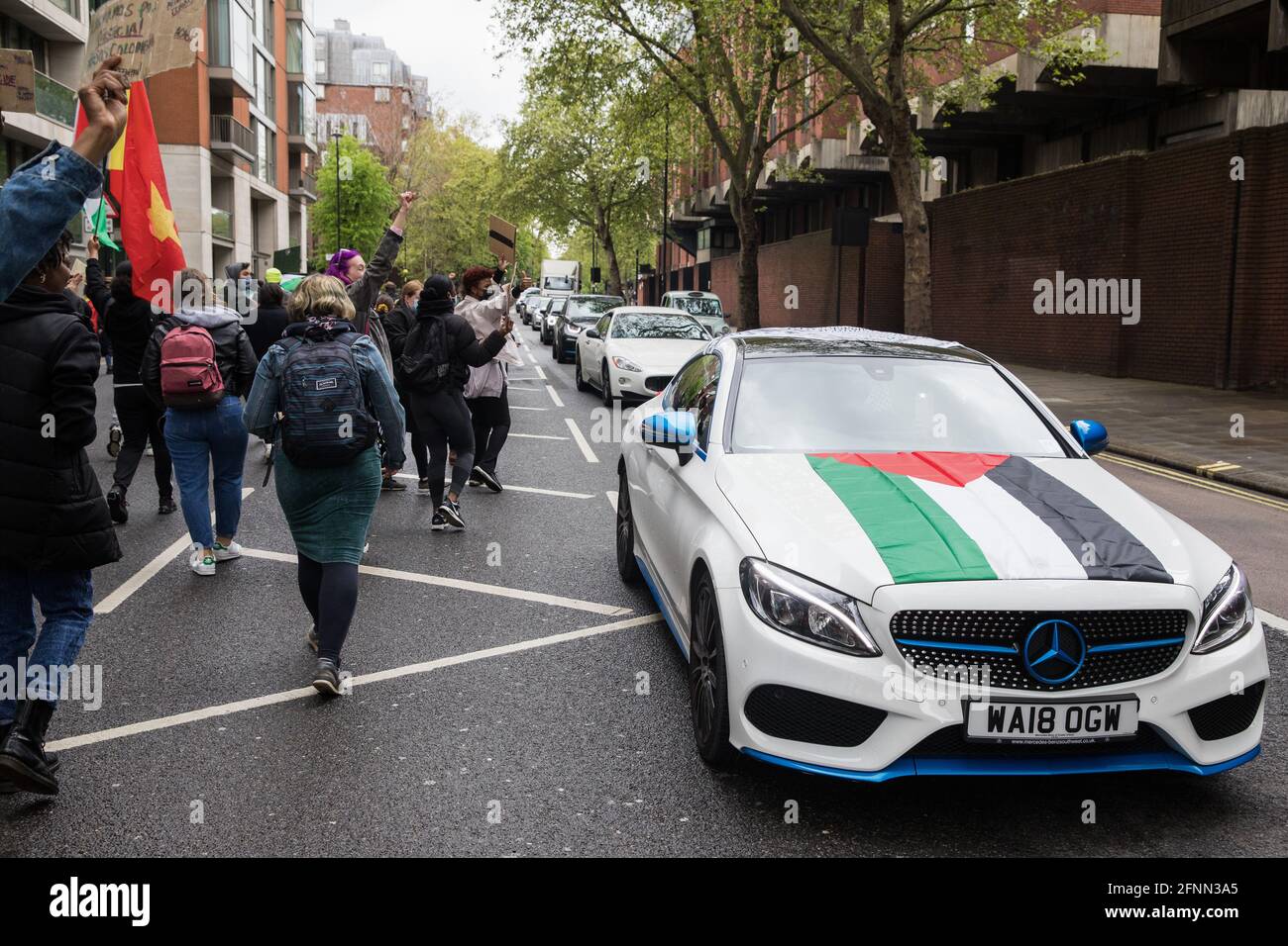 Israeli flag car london hi-res stock photography and images - Alamy