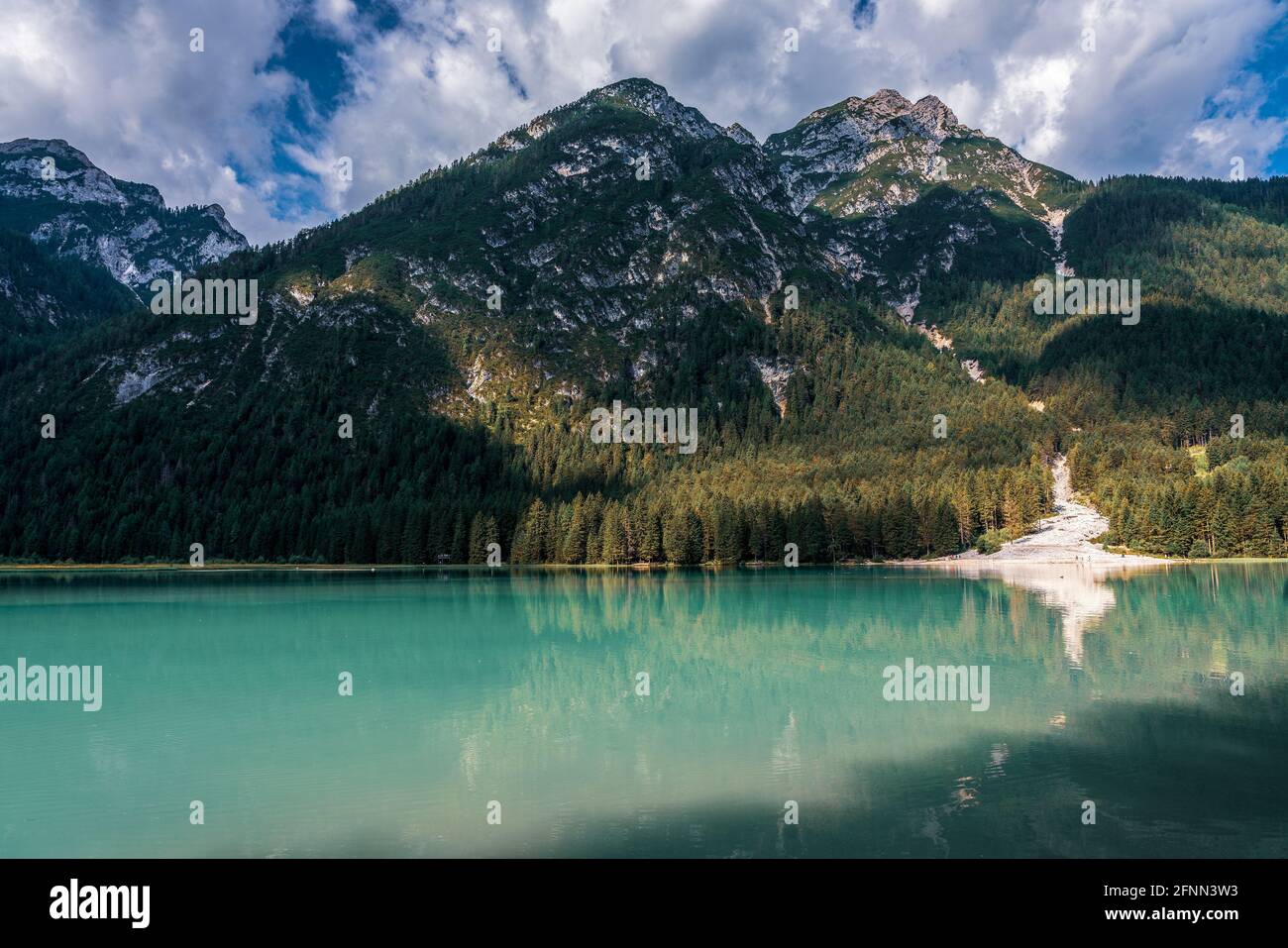 Toblacher lake hi-res stock photography and images - Alamy