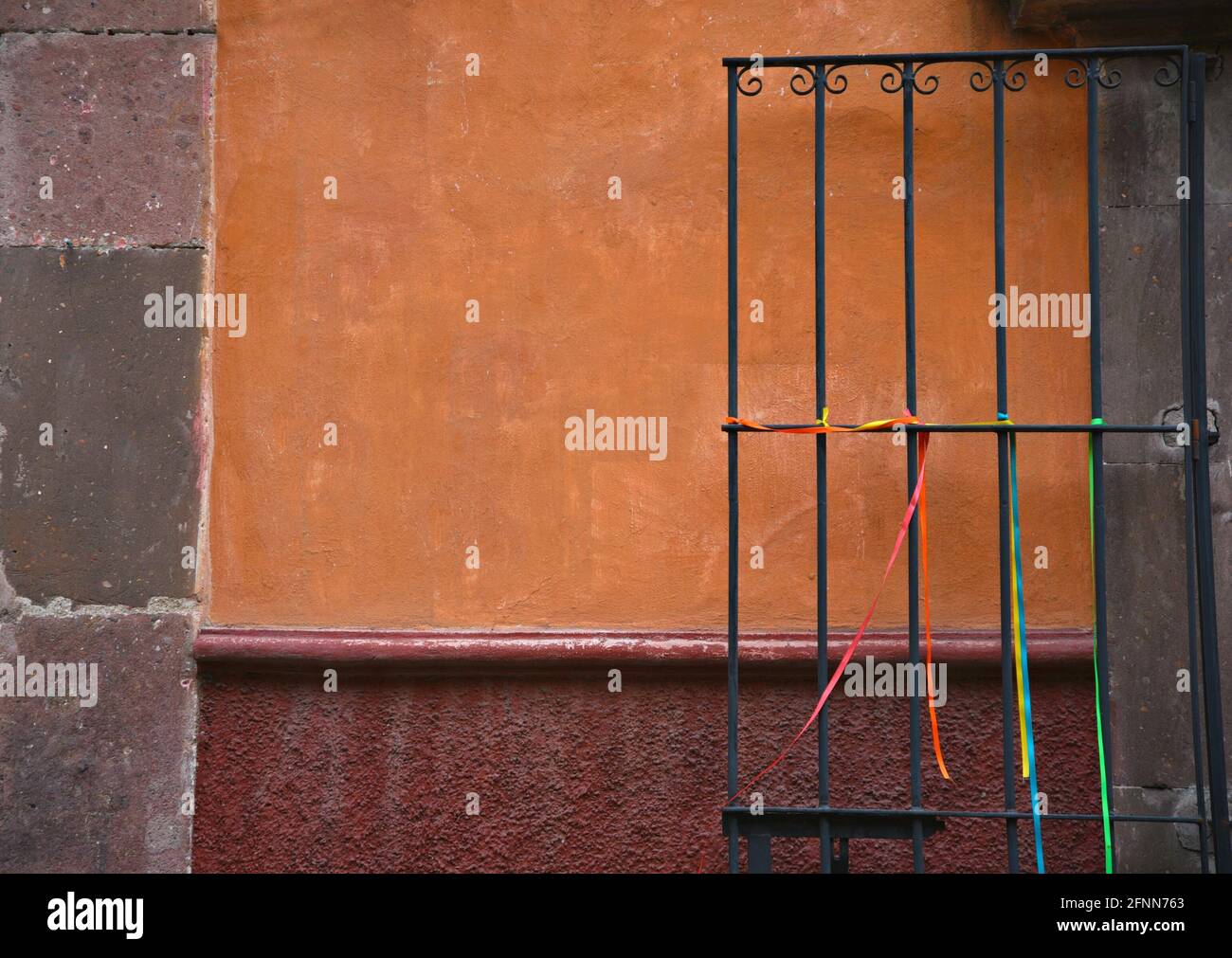 Terracotta stucco walls hi-res stock photography and images - Alamy