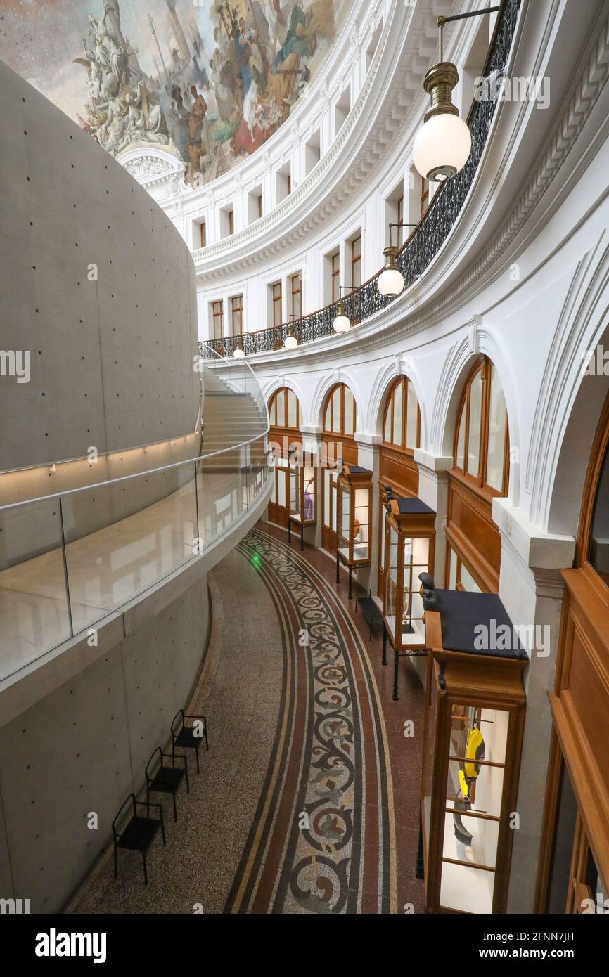 BOURSE DE COMMERCE, THE NEW MUSEUM OF THE PINAULT COLLECTION Stock ...