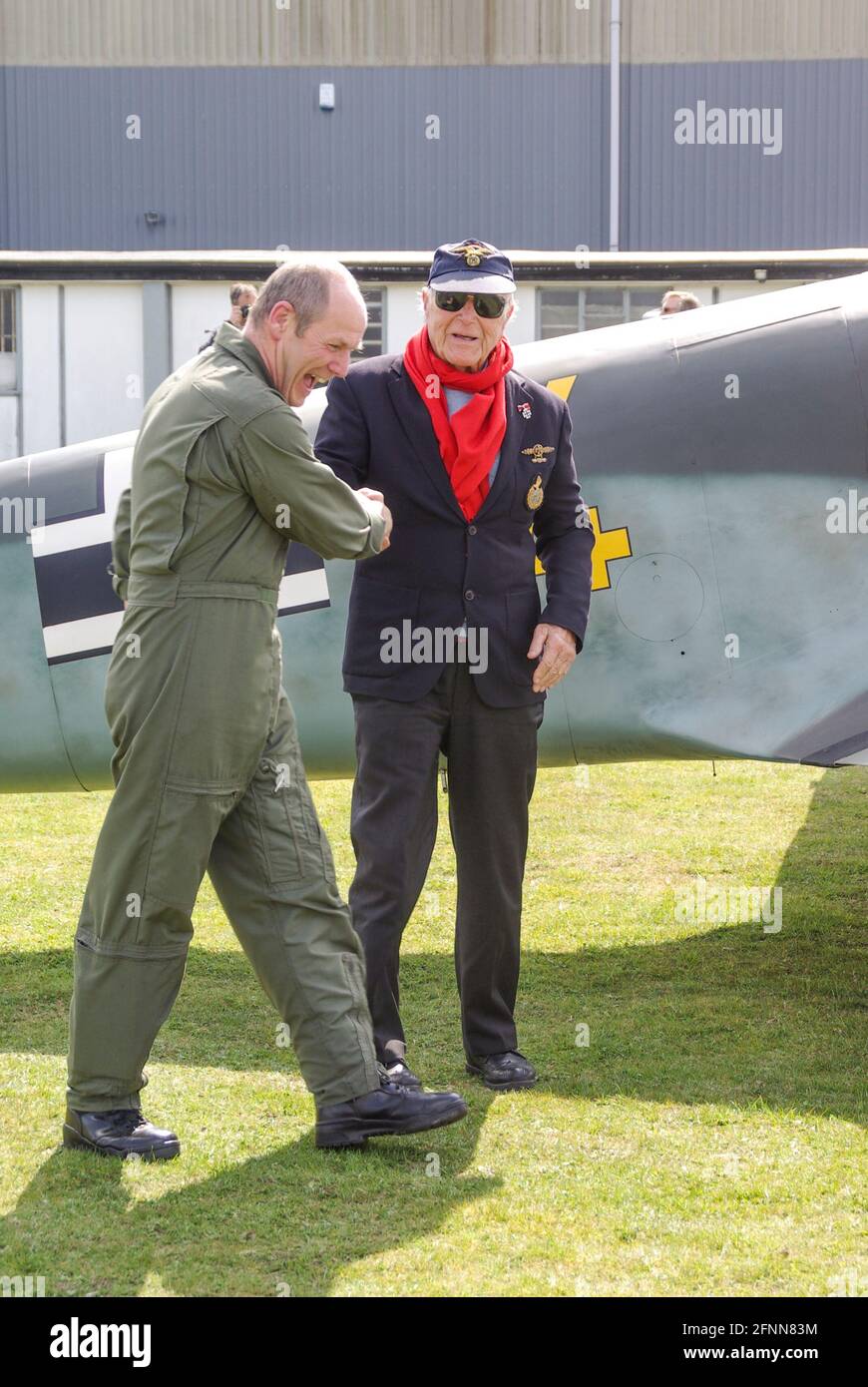 Fighter pilot hi-res stock photography and images - Alamy