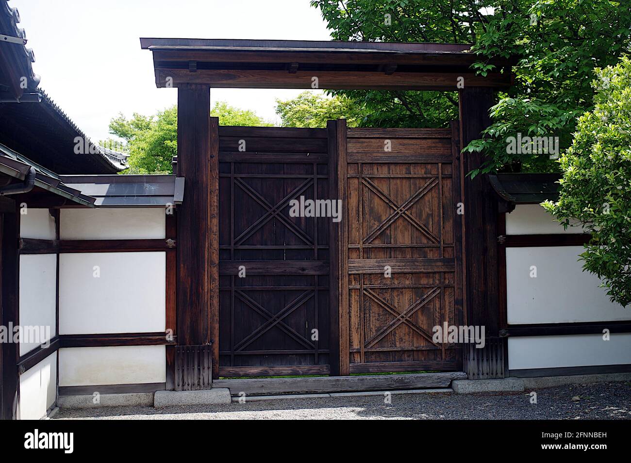 The doors of the temple hi-res stock photography and images - Alamy