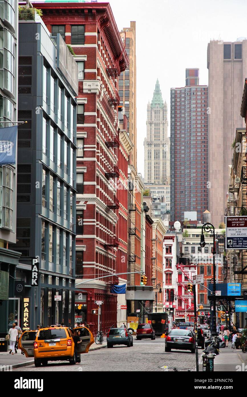 Street greene street soho manhattan hi-res stock photography and images ...