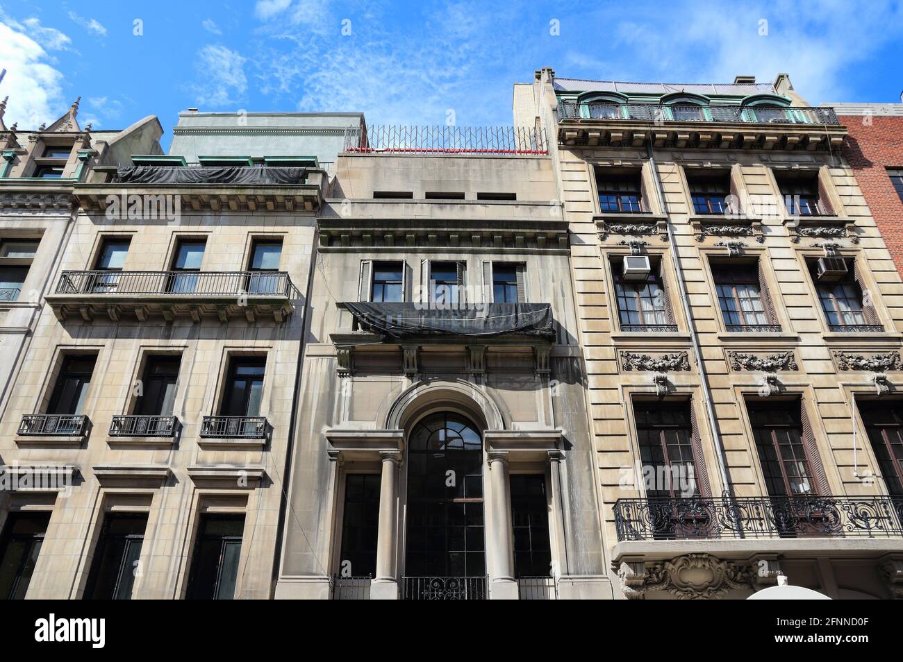 67th street hi-res stock photography and images - Alamy