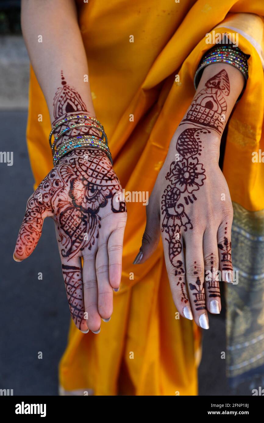 Multiracial mariage in Paris, France Stock Photo - Alamy