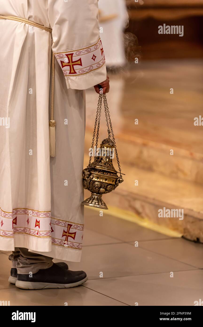 Incense pot burner hi-res stock photography and images - Alamy