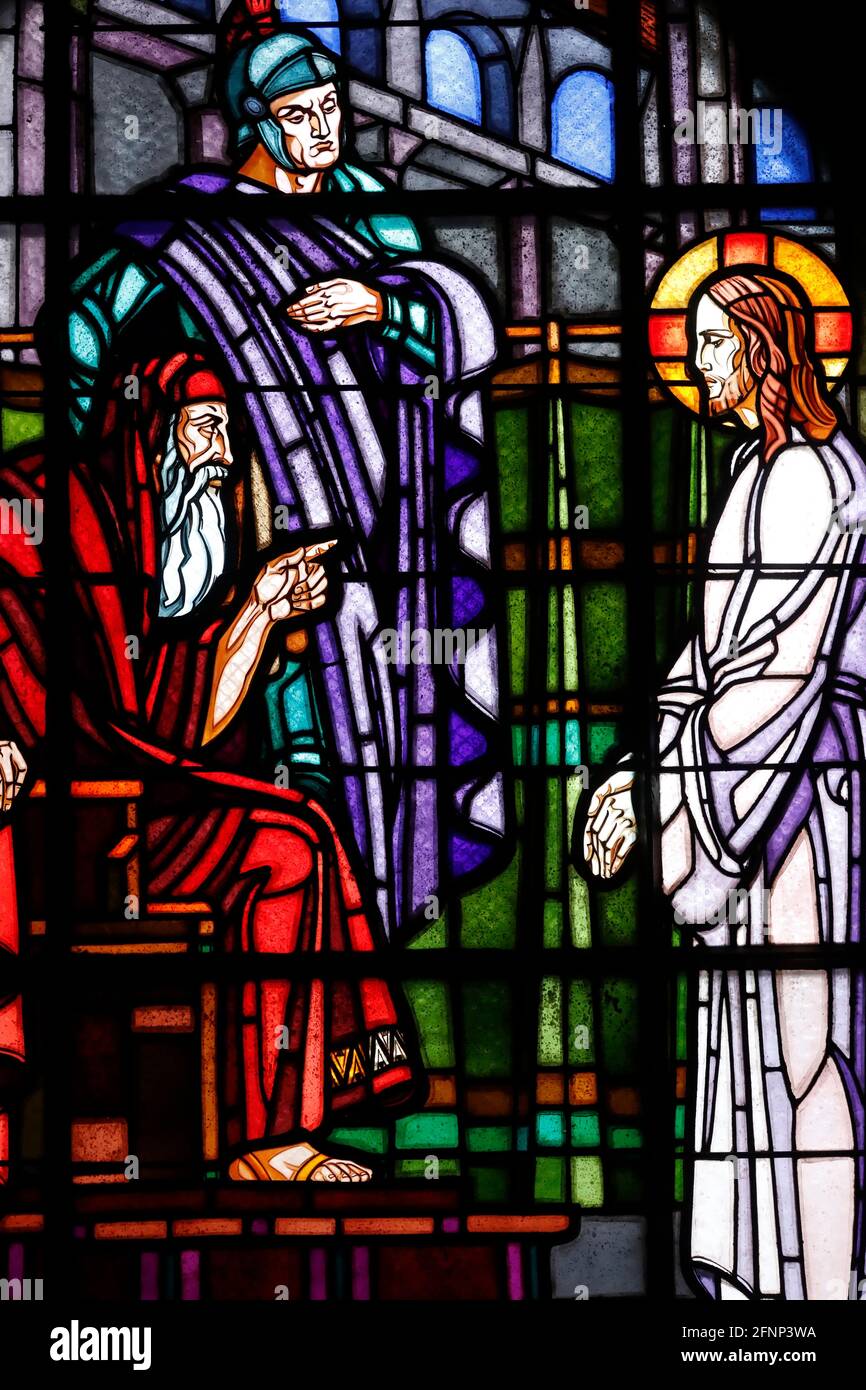 Sanhedrin trial of jesus hi-res stock photography and images - Alamy