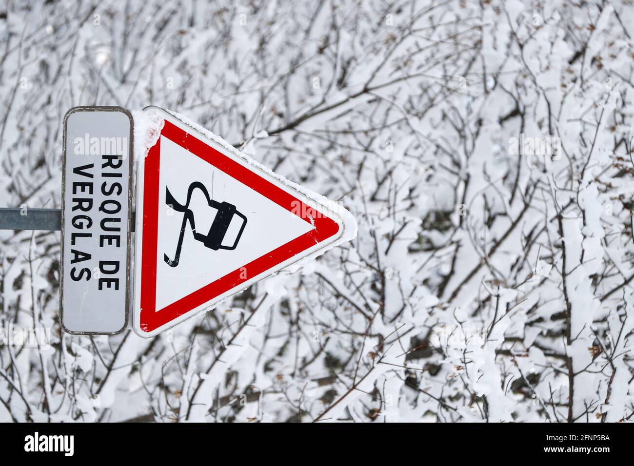 French Road Signs Falling Ice